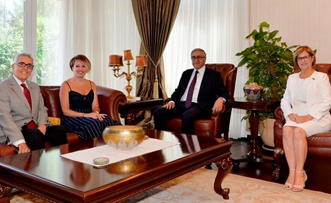 Akıncı, Piyanist Rüya Taner ile Yılmaz Taner’i kabul etti - Gündem ...